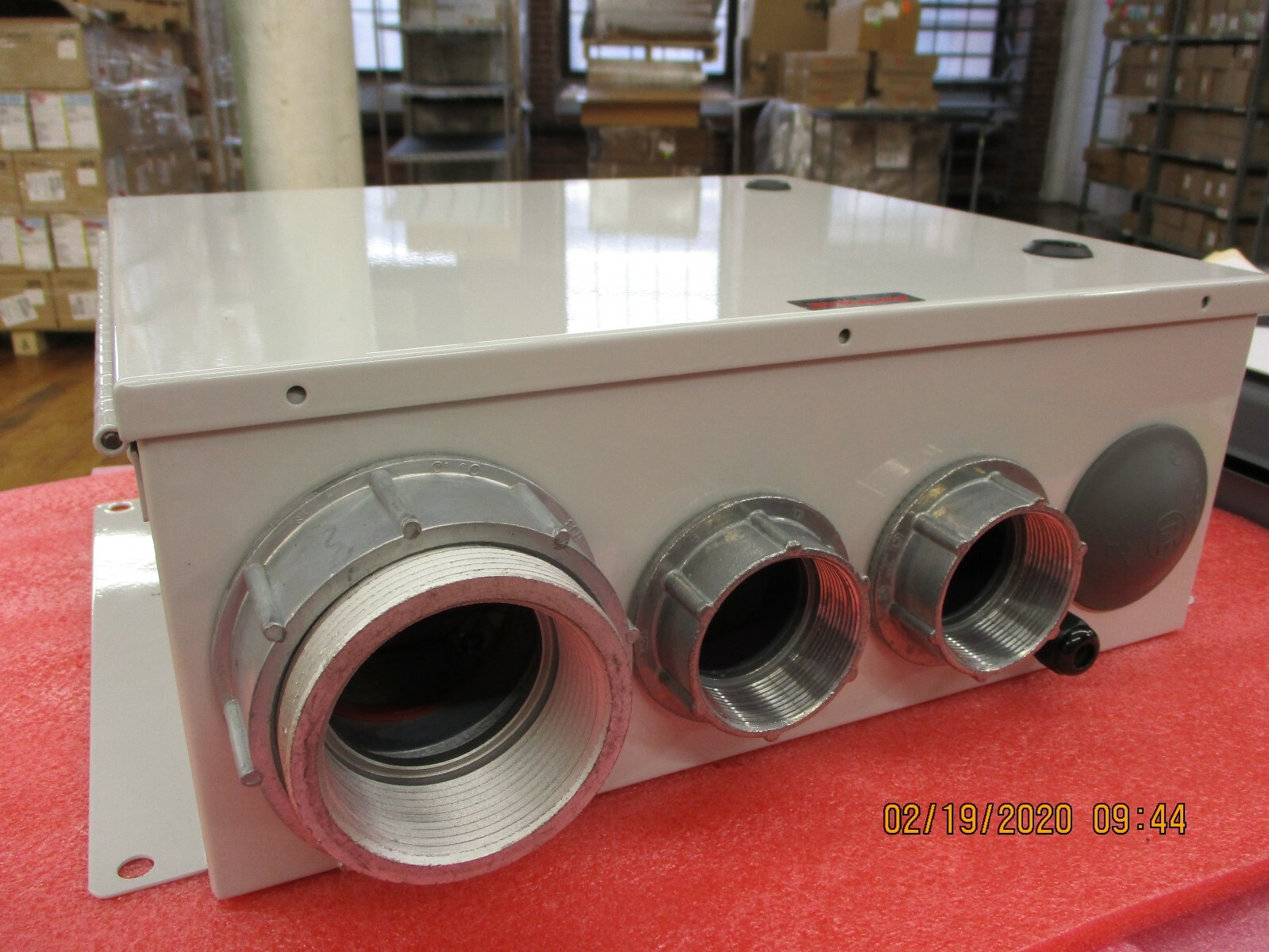 Raycap - FC12-PC6-10E - CENTRAL CONNECTION FOR 18 FIBER CONNECTION AND ...