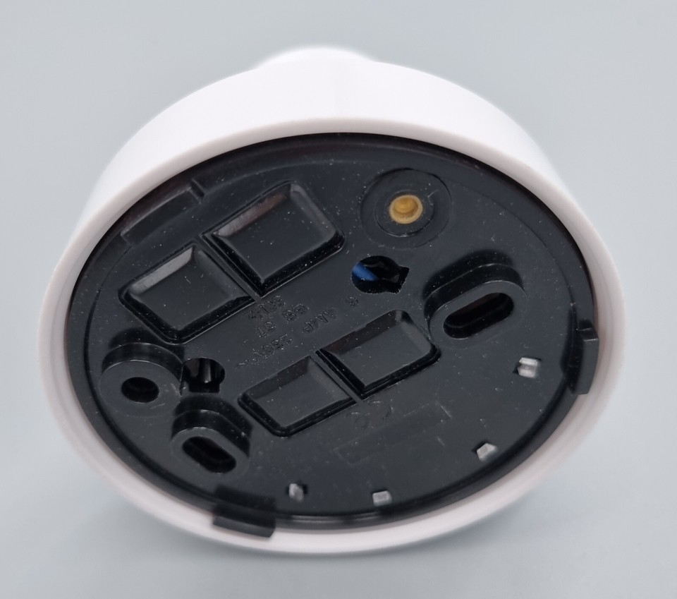 Set of 6 Wilts plus Batten Holder lamp pre-wired bayonet fitting ...