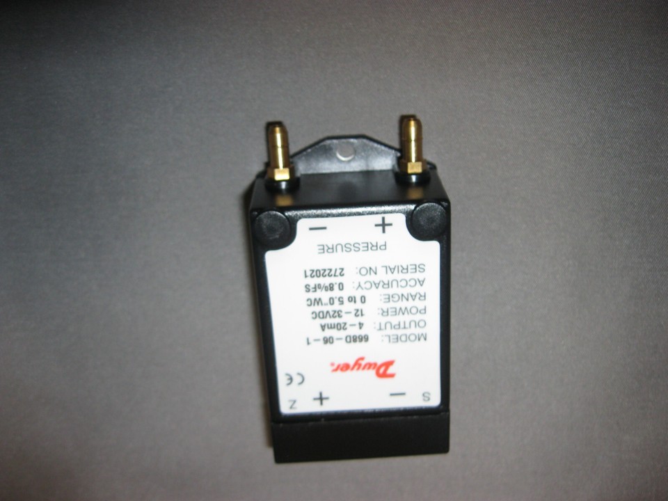DWYER 668D-06-1 COMPACT DIFFERENTIAL PRESSURE TRANSMITTER 668D 12-32VDC ...
