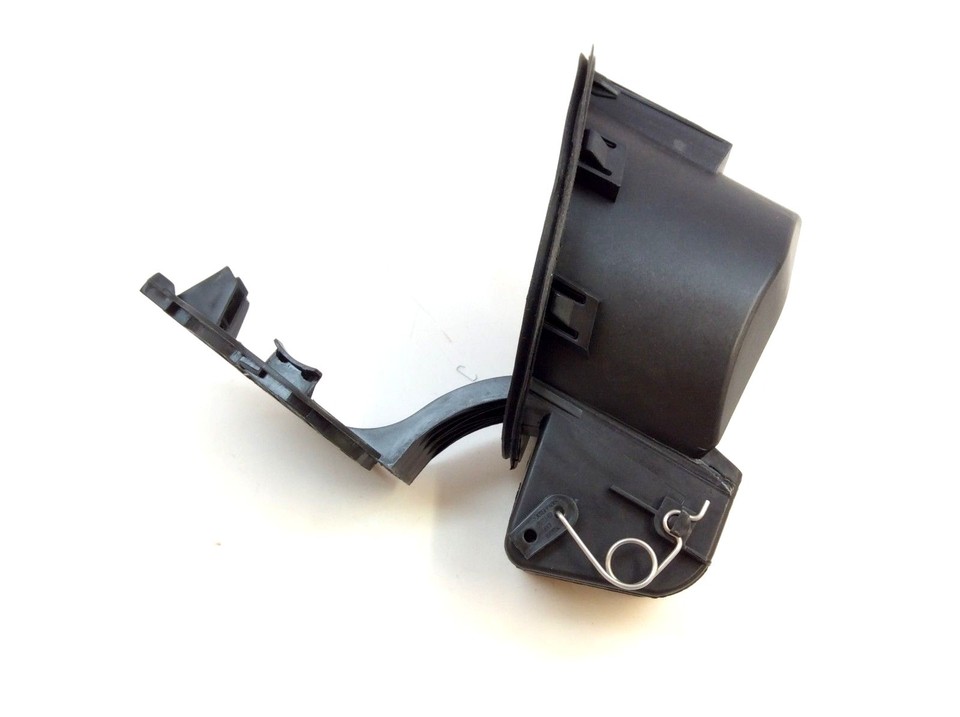 2015-2018 Jeep Cherokee Gas Tank Fuel Filler Neck Door Housing new OE ...