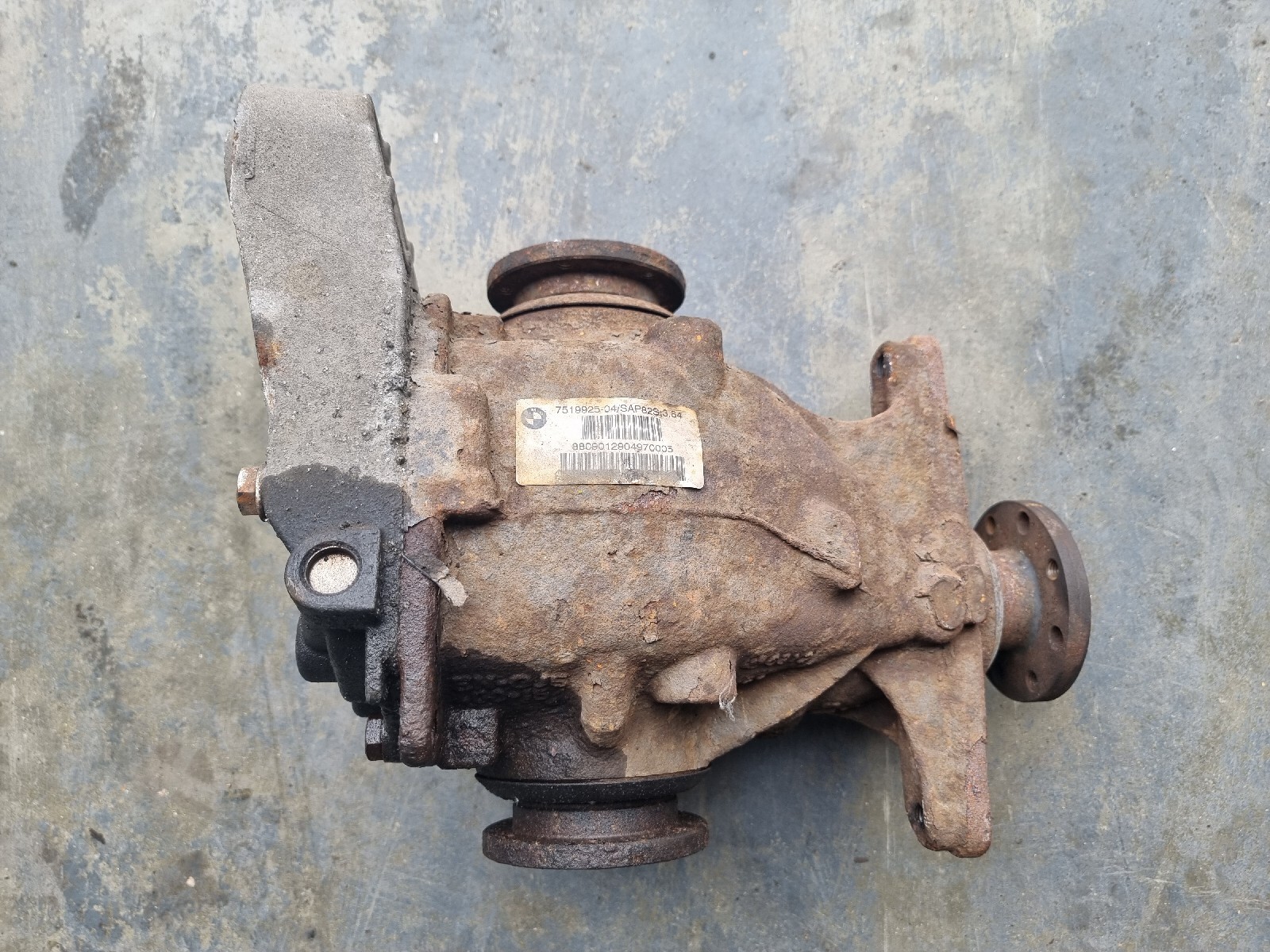 BMW 1 3 Series E88 E87 E81 E90 E92 E93 Rear Diff Differential Ratio 3. ...