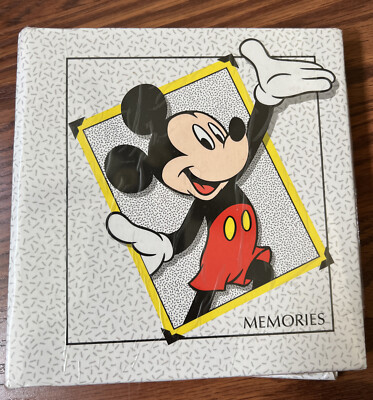 Disney Mickey Mouse Photo Album Snapshots Holson Burns 100 4 x 6 80s ...