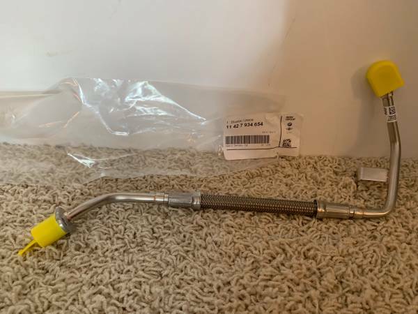 NIB BMW Genuine Oil Inlet Tube #11427934654 2016-2019 M5 M550i xDrive ...