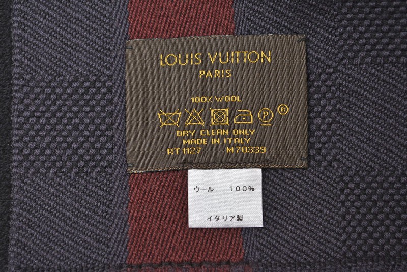Louis Vuitton Scarf LOUIS VUITTON Winter Scarf 100 Wool charpe Messager ...