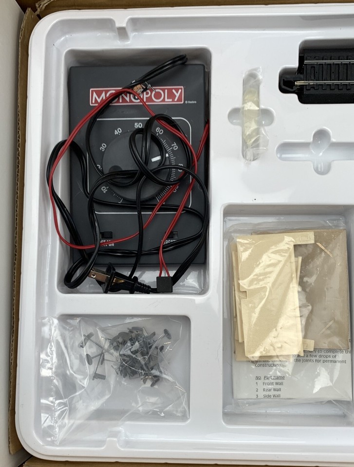 1998 Monopoly Train Set Bachmann Trains Clean, Great Condition FREE ...