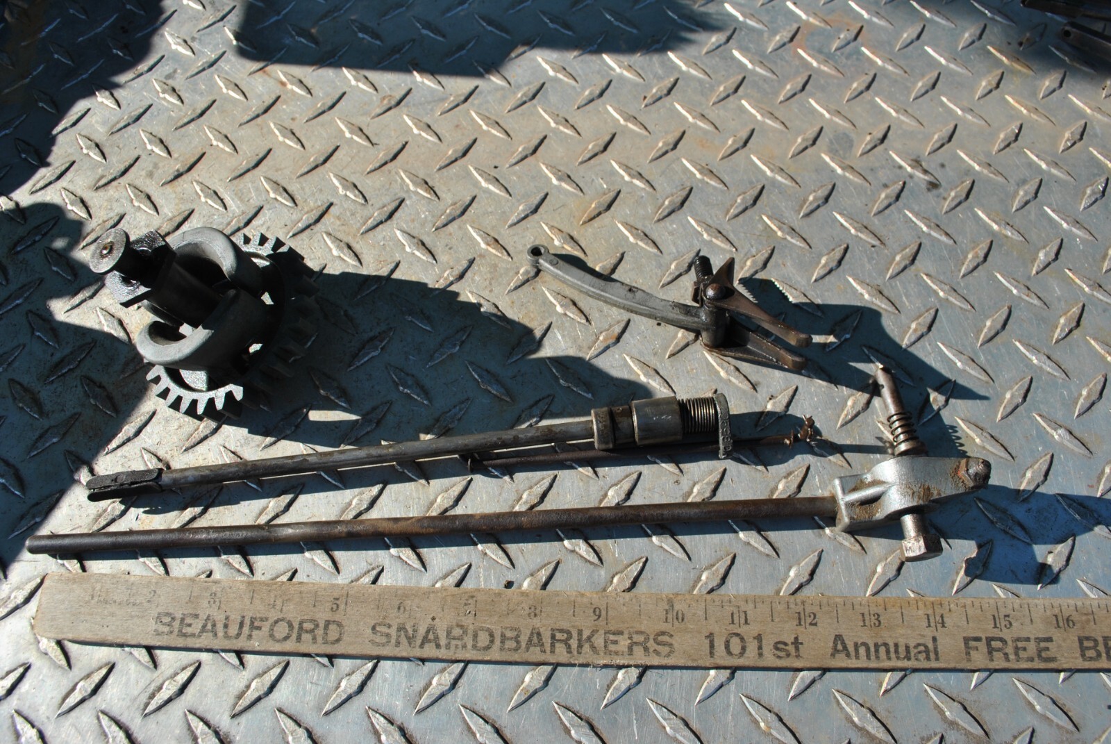 IHC International Model LB 3-5 HP Hit Miss Gas Engine Governor Assembly ...