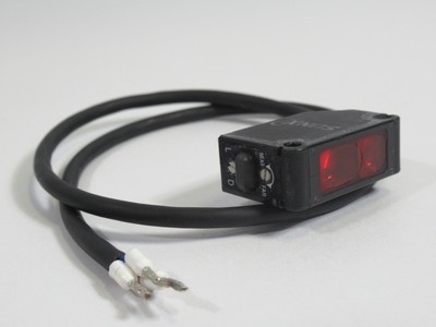 SUNX CX-442-P Photoelectric Sensor 12-24VDC 20mA 20-300mm w/ Cut Cable ...