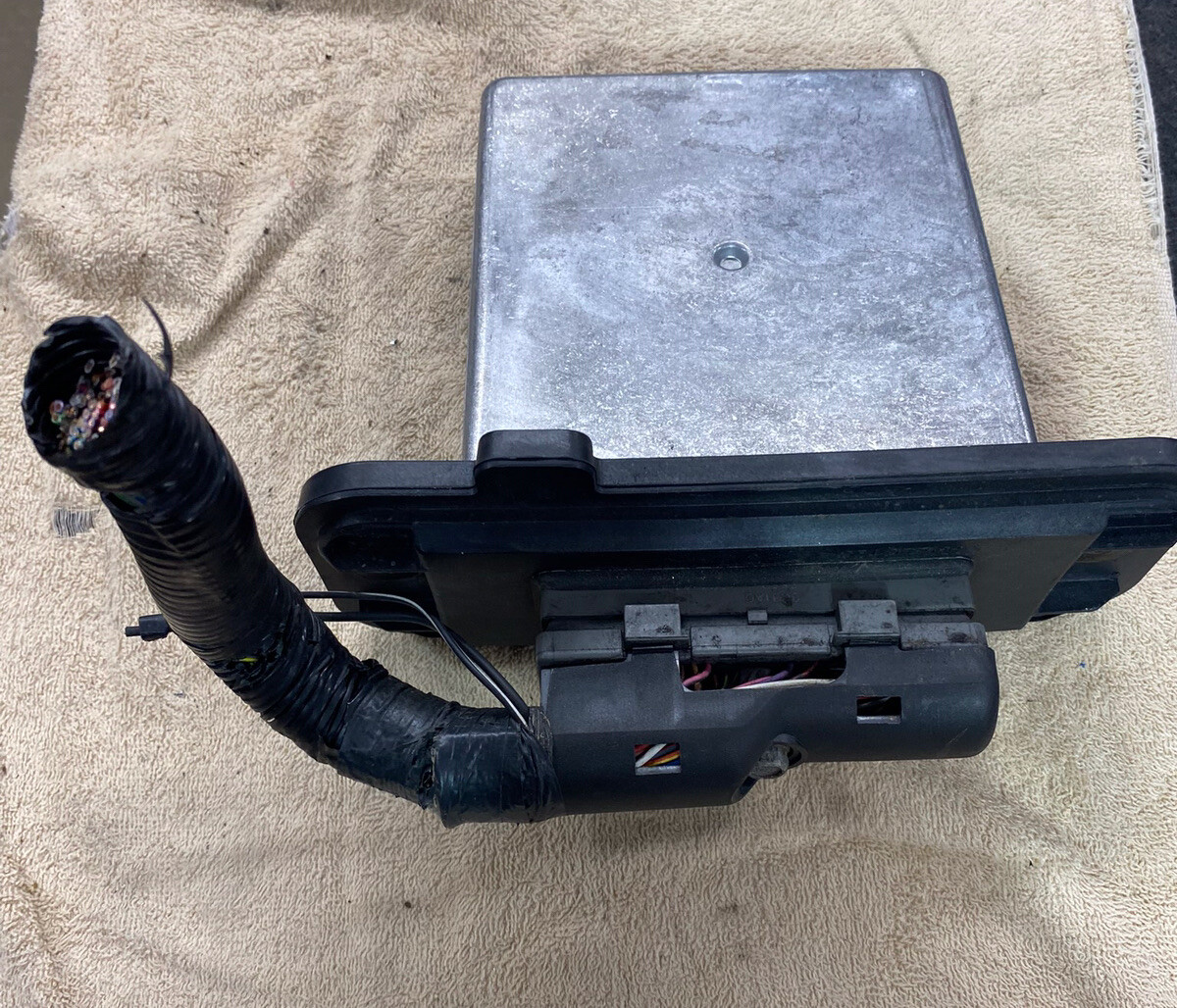04 Ford Escape Xlt V6 ECM Engine Control Module Unit | eBay