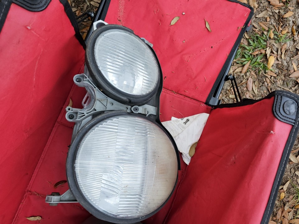 2001 E320 Mercedes-Benz headlight W210 Wagon sedan * WORKING * Right ...