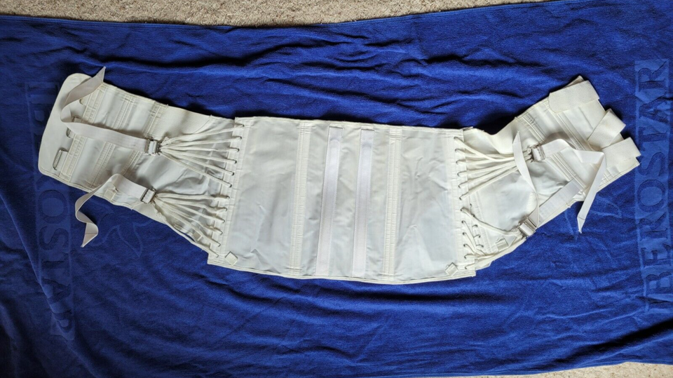 FREEMAN Women's Lumbosacral Back Support Brace Size 54 Model 566 | eBay