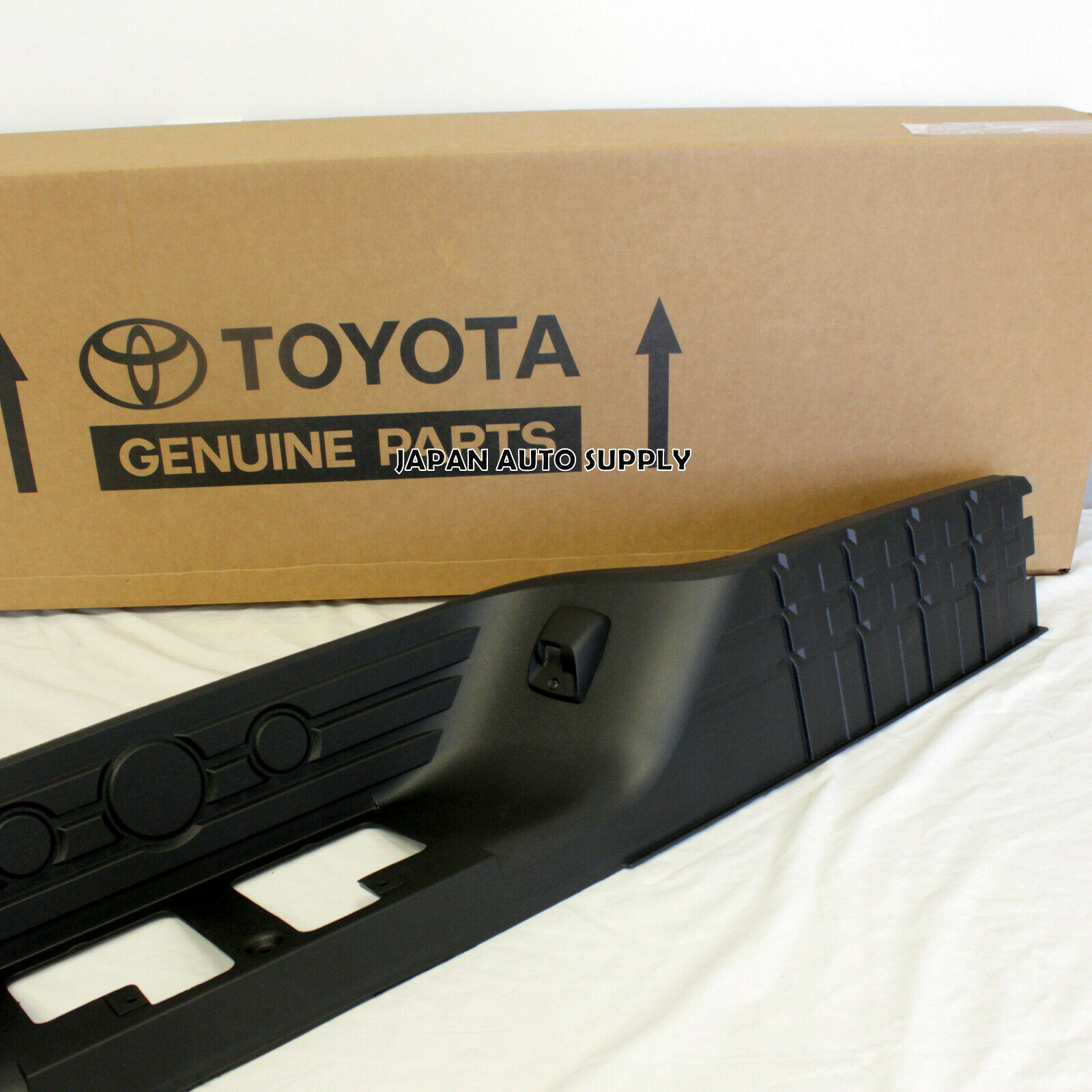GENUINE TOYOTA 2007-2013 Tundra REAR BUMPER STEP PAD COVER w/ LIGHTS ...