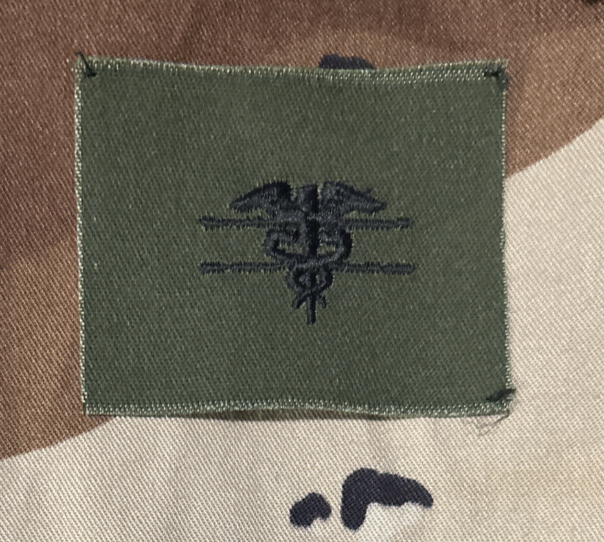 US Army EFMB Expert Field Medical Badge BDU Sew-On OG-507 | eBay