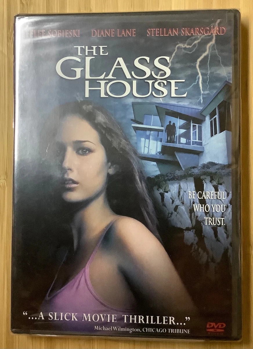 Leelee Sobieski Glass House