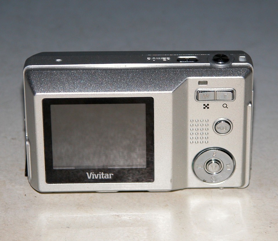 Vivitar ViviCam V8018 8.1MP Digital Camera - Silver 705105092119 | eBay