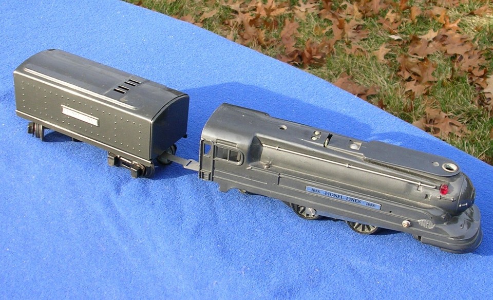 Pre-War Lionel 1688 Streamliner Locomotive & 1689T Tender | eBay