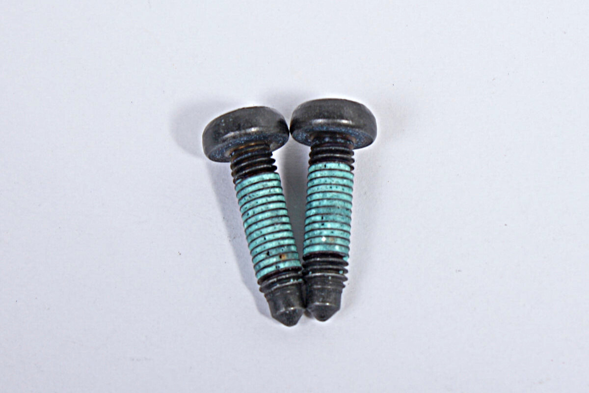 Genuine VW AUDI SEAT SKODA Oval Hexagon Socket Head Bolt 2pcs N10488205 ...