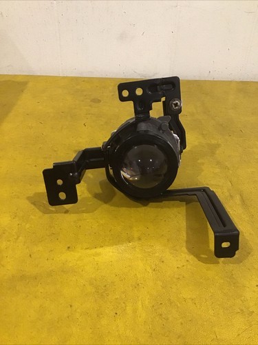 2017-2019 Kia Sportage Left/driver Side Halogen Fog Light P/n 92201 ...