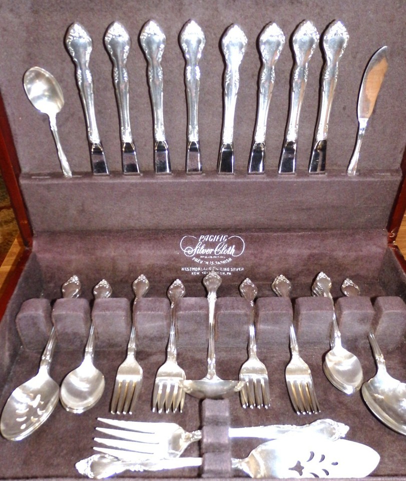 Vtg Mid Century Oneida Community AFFECTION 1960 41pc Silverplate ...