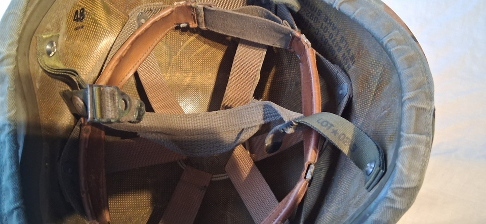 US Pasgt Combat Helmet 1983 model-Stamped Divels Lake Sioux MFG-Cover ...