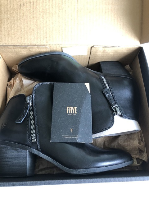 Frye Judith Black Leather Ankle Bootie Short BOOTS Size 8 M for sale ...