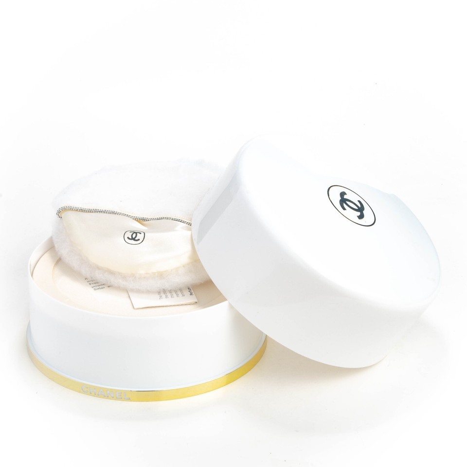 CHANEL No22 Bath Powder 8OZ Perfumed Body Dusting No.22 No 22 NEW ...
