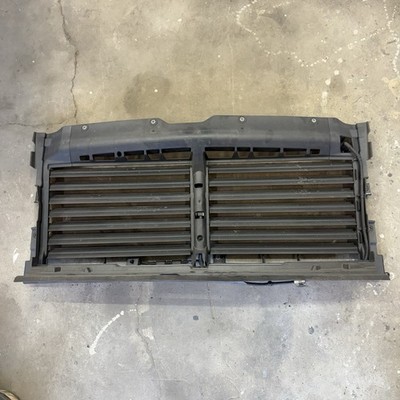 2021 2022 2023 2024 Chevrolet Tahoe Suburban Grille Air Shutter OEM ...