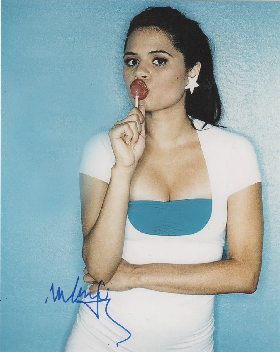 Melonie Diaz Sexy