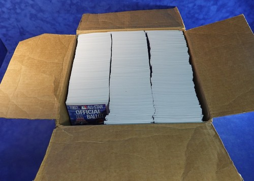 1997 MAJOR LEAGUE BASEBALL UNPUNCHED ALL-STAR GAME BALLOT LOT OF 1400 * ...