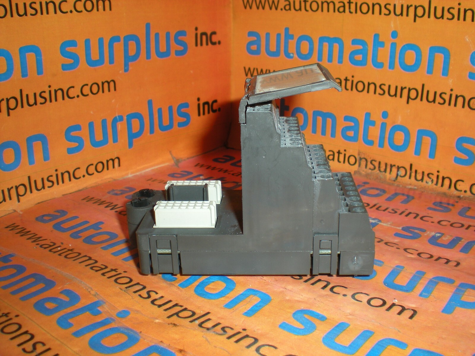 EMERSON DELTAV KJ4001X1-CJ1 TERMINAL BLOCK 32-CHANNEL 1A 32VDC ...