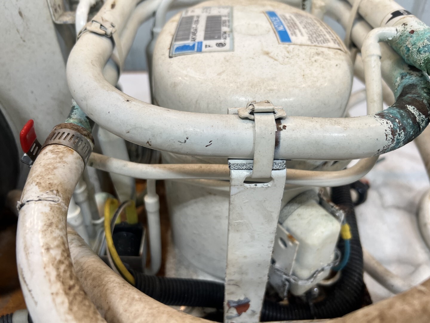 93 Sea Ray Sundancer 290 Boat Marine Air Systems AC air conditioner ...