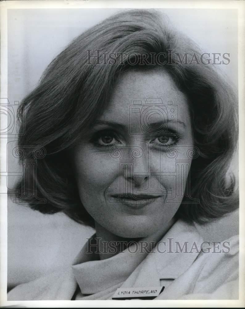 Sandra Smith Actress