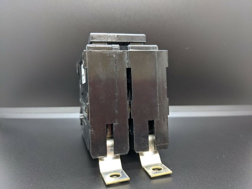 BRAND NEW Eaton BAB2020 2 Pole 20 Amp Circuit Breaker Cutler Hammer ...