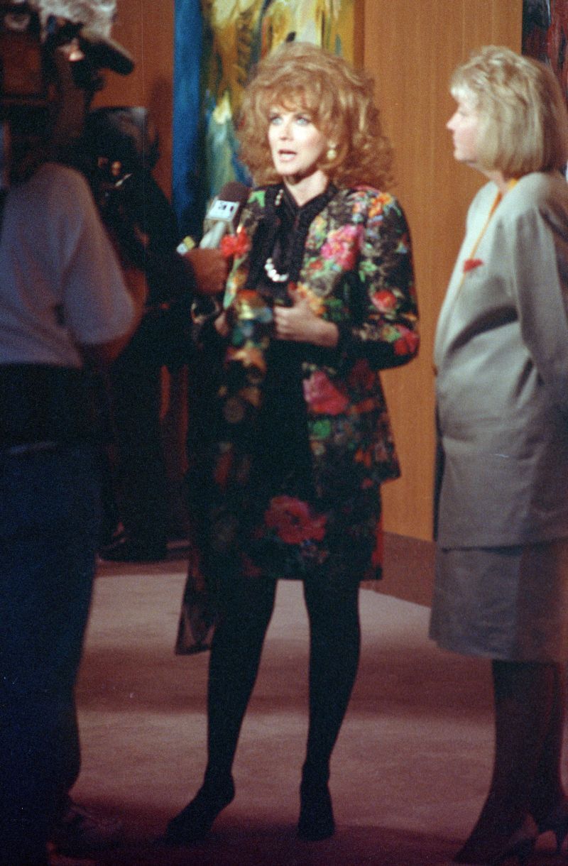 Lot of (4) 1991 ANN-MARGRET Live Candid Original 35mm Photo Negatives ...