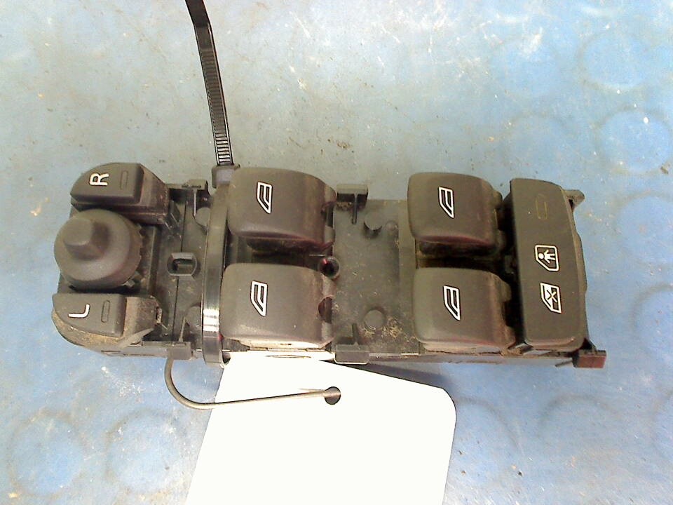 SCHALTER FÜR ELEKT. FENSTERHEBER LINKS VORNE Volvo V60 II (ZW) 2020 ...