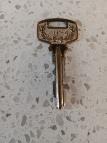 Vintage Ornate Alpha With Laurel Wreath & Bow Key | eBay