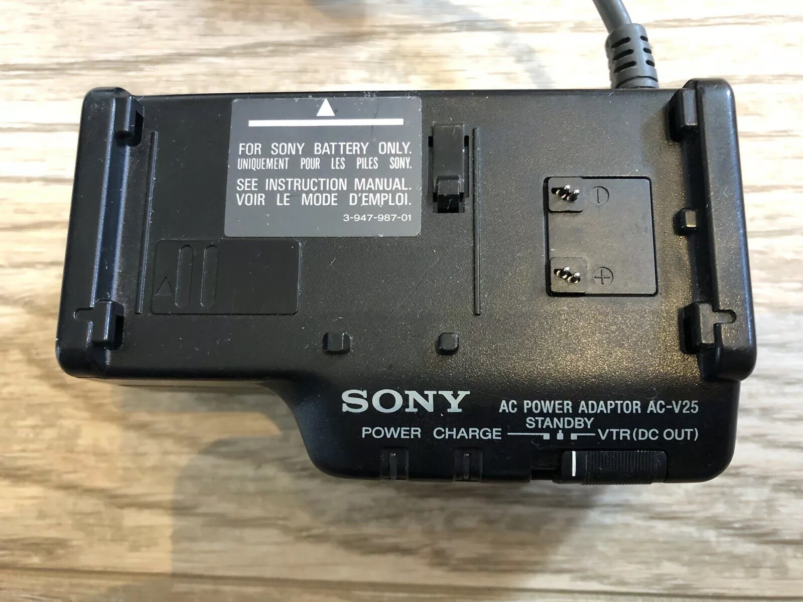 Sony AC-V25 AC Power Adapter Supply Charger PSU (CCD-TR NP-77H) 7.5-10V ...