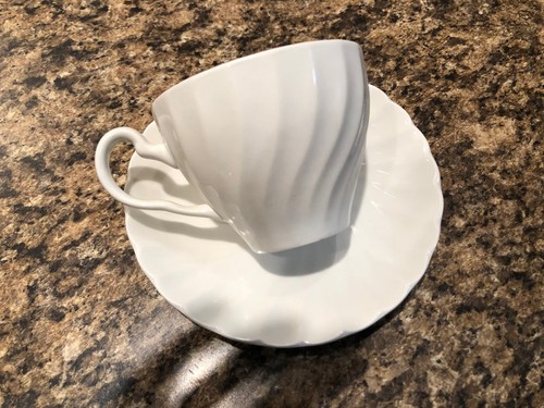 Johnson Bros Snow White Regency Porcelain Tea Coffee Cups & Saucers Set ...