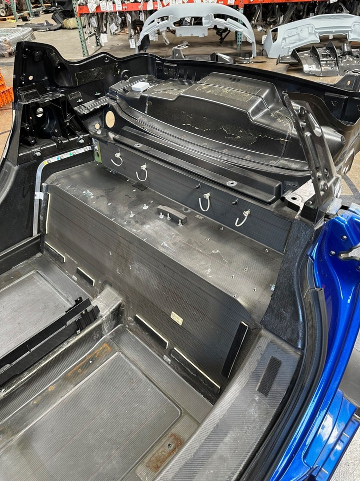 Mclaren MP4-12C SPIDER, Monocoque Tub Chassis Cockpit, Used, Undamaged ...