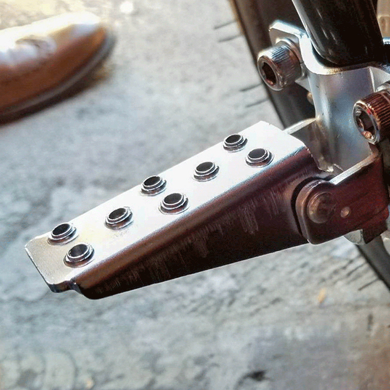 Retro Motorcycle Clamp-on Steel Axle Foldable Foot Step Pegs For MTB BMX Bike | eBay