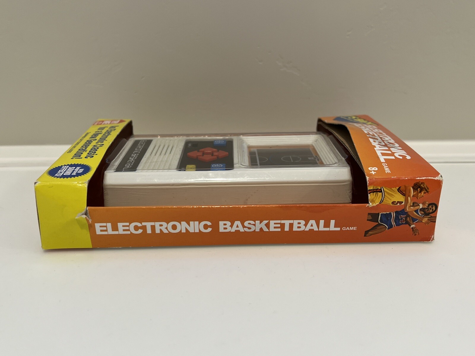 Mattel Electronic Basketball Handheld Electronic Game for sale online ...
