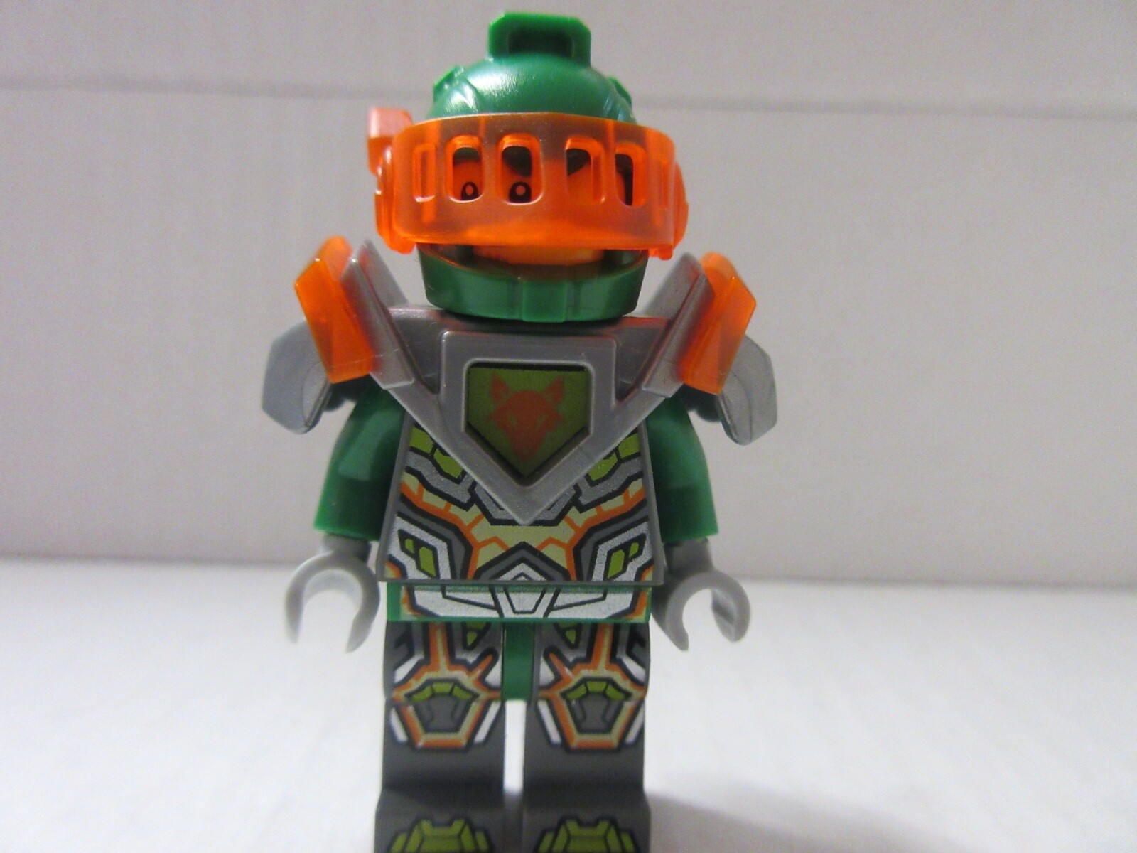 LEGO NEXO KNIGHTS: Aaron's Stone Destroyer (70358) for sale online ...