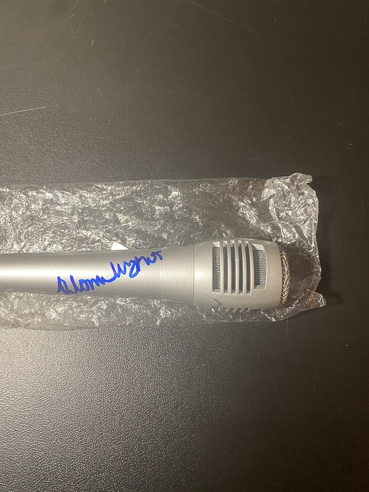 Flo Milli Autographed Signed Microphone Never Lose Me Rapper Fine Ho ...