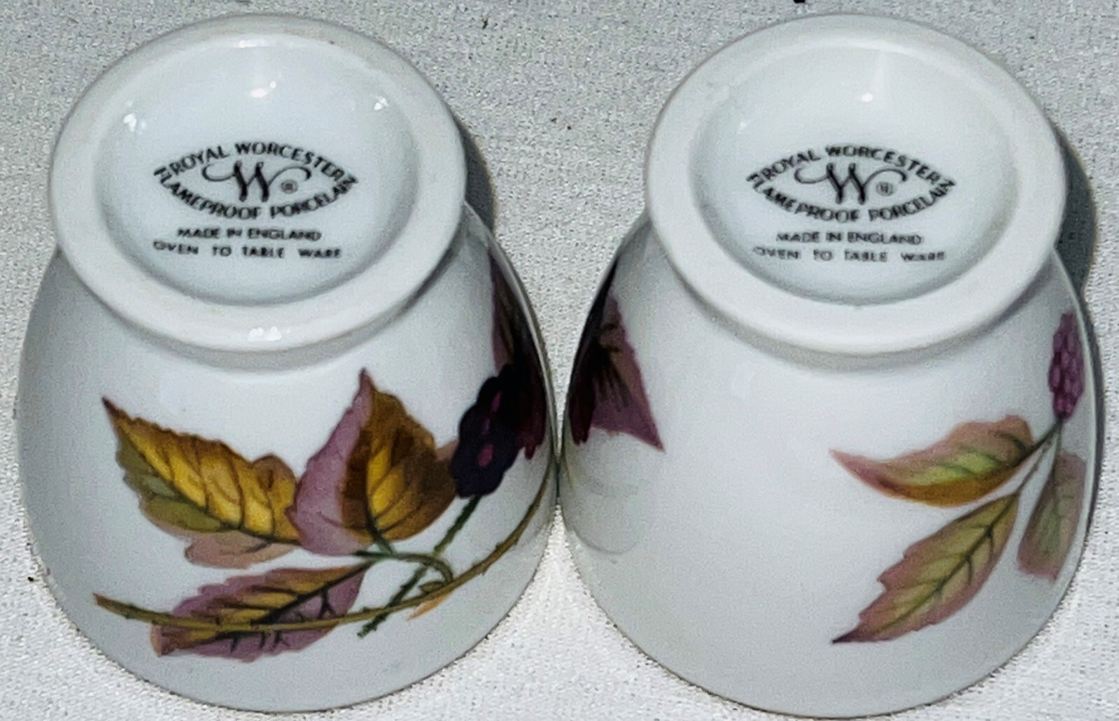 2 Royal Worcester EVESHAM GOLD TRIM 2" SINGLE EGG CUPS | eBay