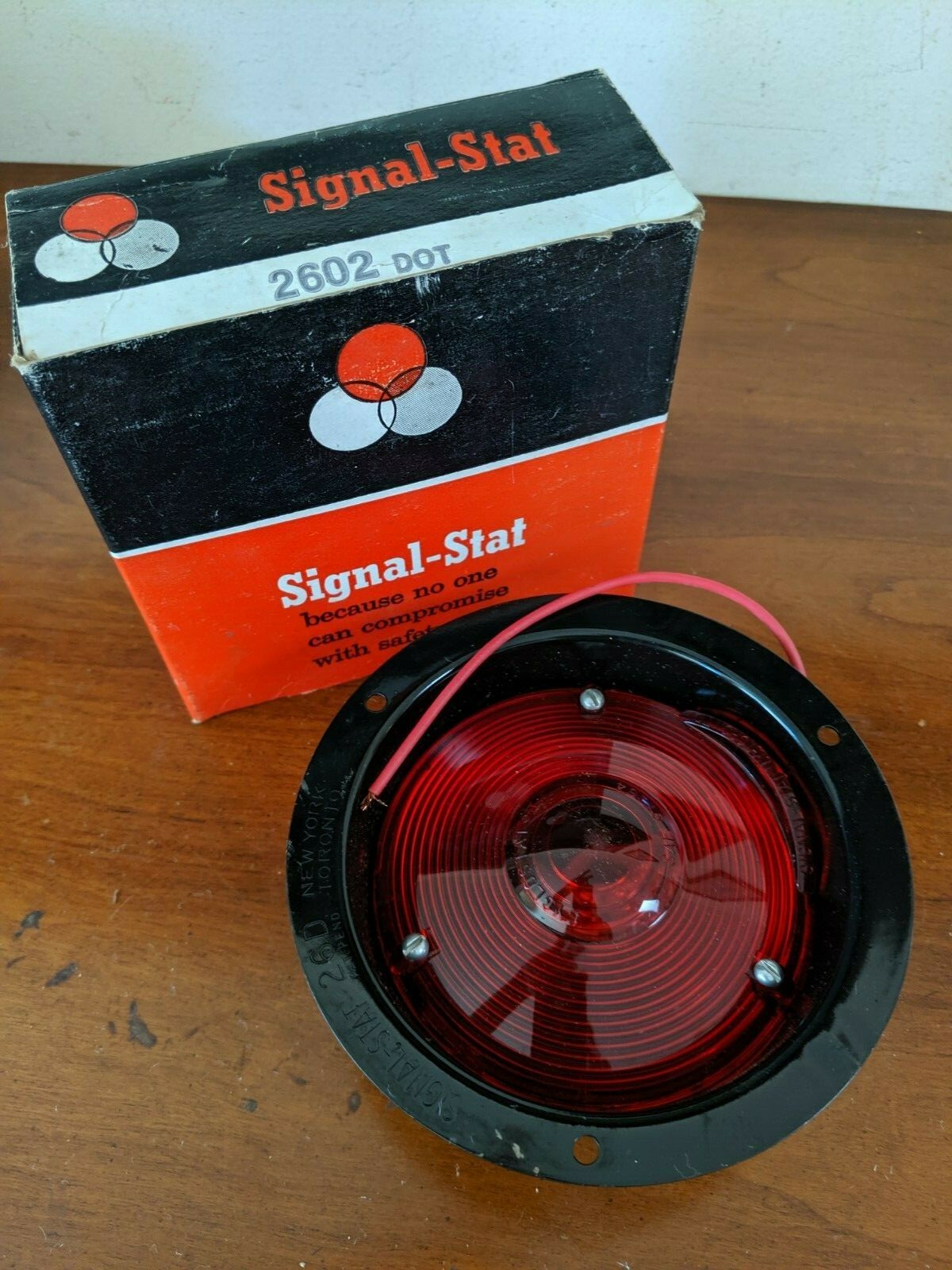 VINTAGE SIGNAL-STAT 2602 Tail Brake Truck Light | Vintage | Aftermarket ...