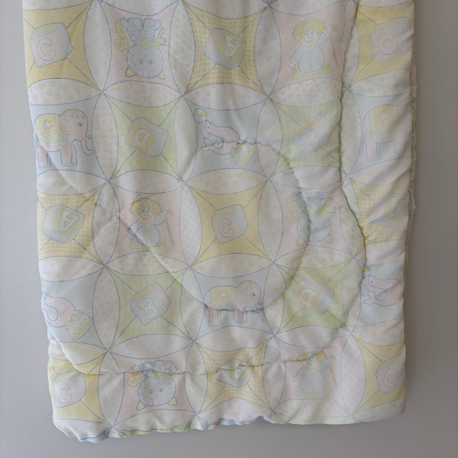 Vtg Pastel Geometric Circle Baby Quilt Bunting Sleeping Bag Elephant ...