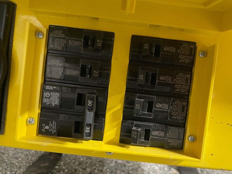 Southwire X-treme Power Distribution Box, Temporary Power Box, 50-Amp ...