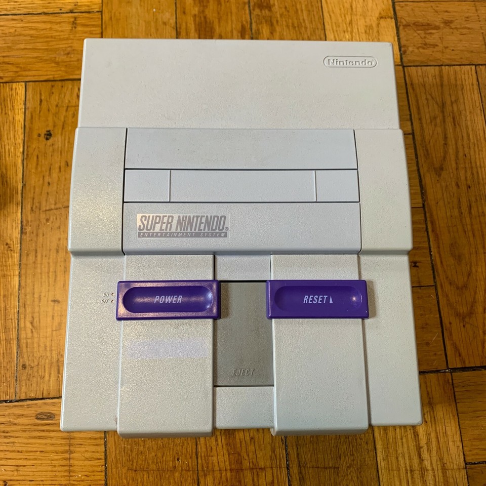 Super Nintendo SNES Console OEM Brand Complete Set + w/ Mario World ...