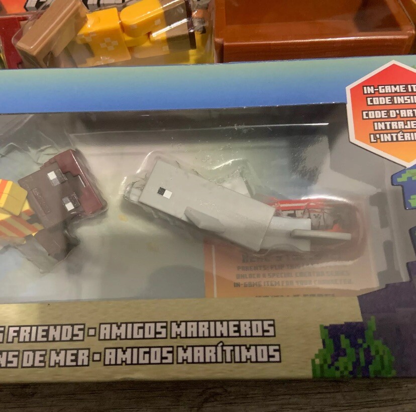 MINECRAFT SEAFARING FRIENDS COLLECTIBLE BUILDING TOY | eBay
