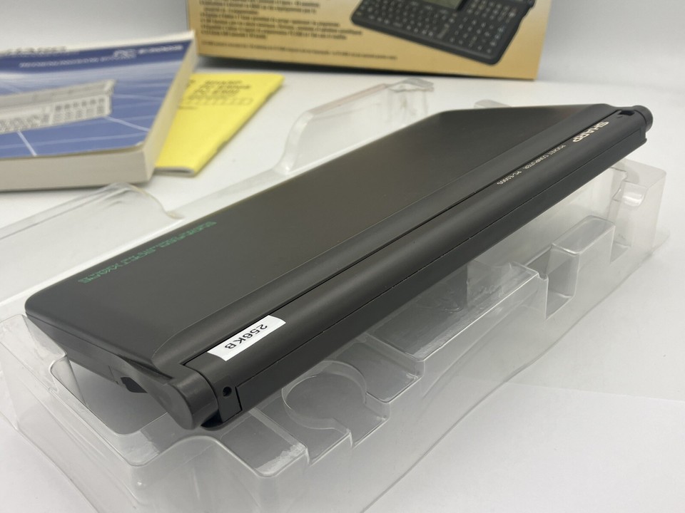 Sharp PC-E500S Basic-Computer 256KB Speicher (Intern), Handbuch, OVP | eBay