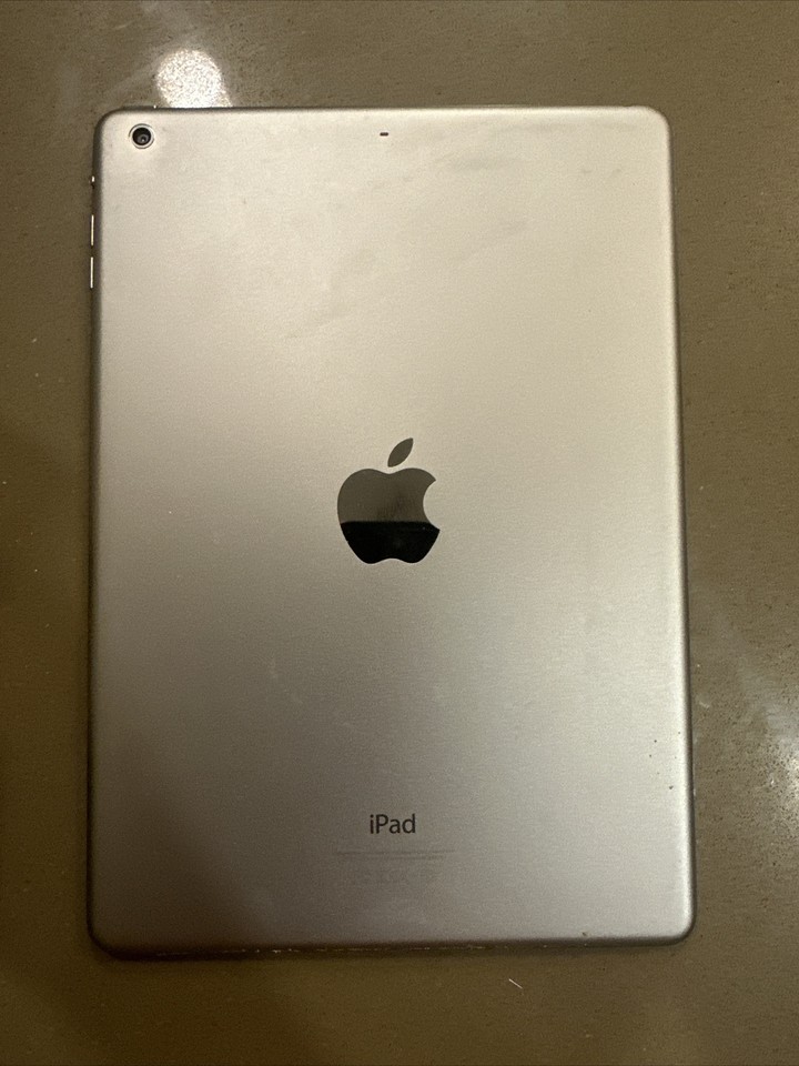 Apple iPad Air 1st Gen 9.7" (16GB Storage - Space Gray - iOS 12 ...
